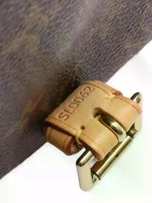 LOUIS VUITTON Sologne Cross Body Bag