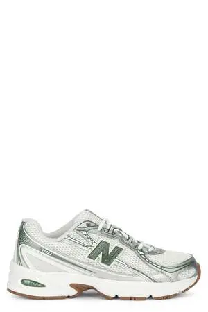 NEW BALANCE 740 Low Top Athletic Sneakers