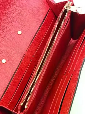 LOUIS VUITTON 2018 Bifold Leather Wallet