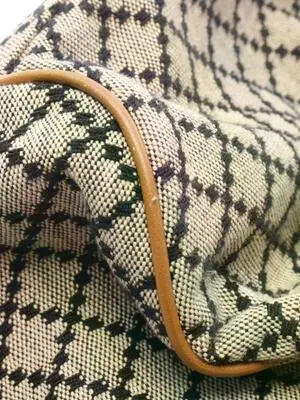 Gucci Sukey Two-way Handbag