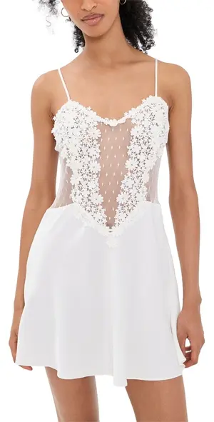 Flora Nikrooz Showstopper Lace Chemise - Ivory