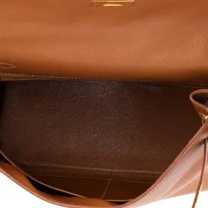 Hermès Kelly Handbag Brown Courchevel With Hardware 32