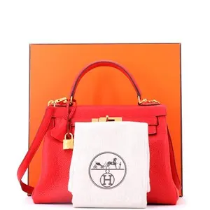 Hermès Kelly Handbag Clemence With Gold Hardware 28 - Red