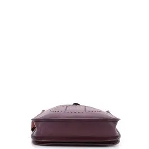 Hermès Evelyne Bag Gen Ii Epsom Pm - Red