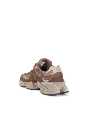 NEW BALANCE 9060 Sneakers