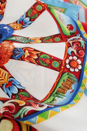 Dolce & Gabbana Silk Scarf With 'carretto' Print