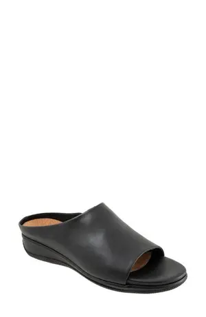 Softwalk Turner Wedge Slide Sandal Black