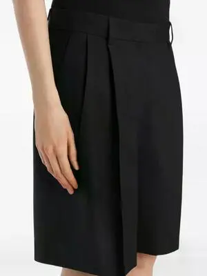 Khaite Auggie Pleated Shorts - Black
