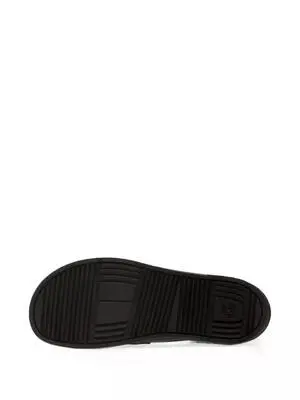 GROUNDIES Leather Slip-on Low Top Sneakers