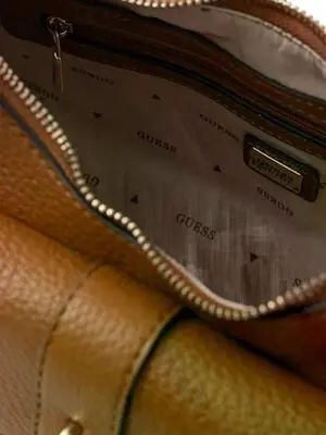 Guess Jessa Logo-plaque Shoulder Bag