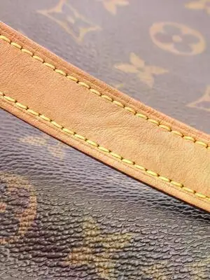 LOUIS VUITTON 2001 Musette Salsa Shoulder Bag