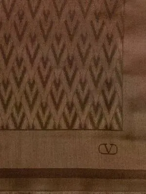 Valentino Garavani Vlogo Jacquard Scarf