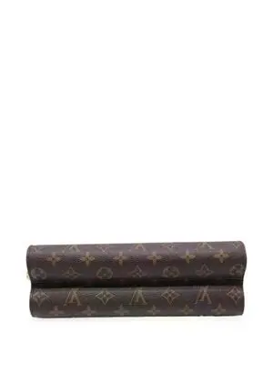 LOUIS VUITTON Victoire Shoulder Bag - Brown
