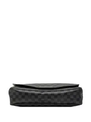 LOUIS VUITTON Damier Graphite Daniel Mm Crossbody Bag
