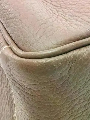 Hermès 30 Lindy Shoulder Bag - Brown
