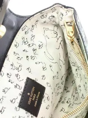 LOUIS VUITTON Catgram Epi Double Chain Shoulder Bag