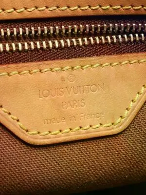 LOUIS VUITTON Monogram Trotteur Shoulder Bag