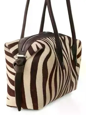 Yuzefi Brioche Shoulder Bag
