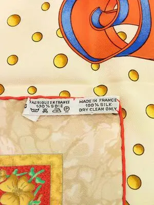 Hermès 2000-2026 Carpe Diem Silk Scarf 90 Scarves