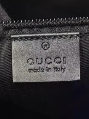 Gucci Gg Supreme Messenger Bag