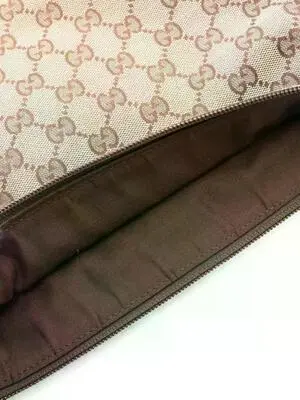 Gucci Gg Supreme Shoulder Bag