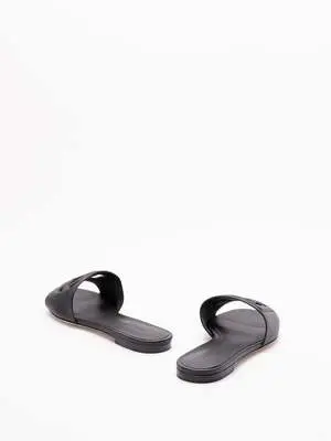 Dolce & Gabbana Sliders With `dg` Logo