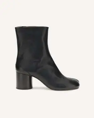 MAISON MARGIELA Tabi Ankle Boots