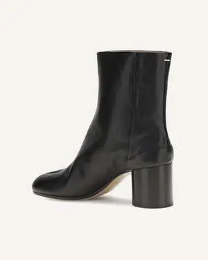 MAISON MARGIELA Tabi Ankle Boots
