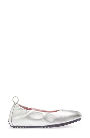 Robert Zur Mona Flatnarrow Width Available