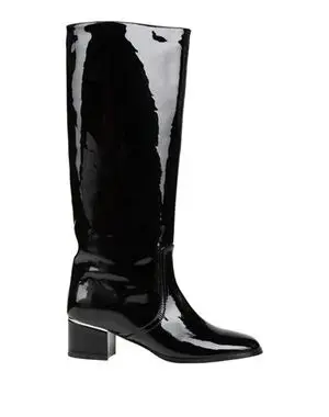 Lola Cruz Boot Size Leather - Black