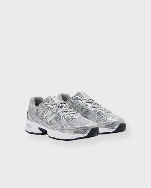 NEW BALANCE 740