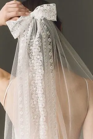 NESTINA ACCESSORIES Azziza Bow Veil
