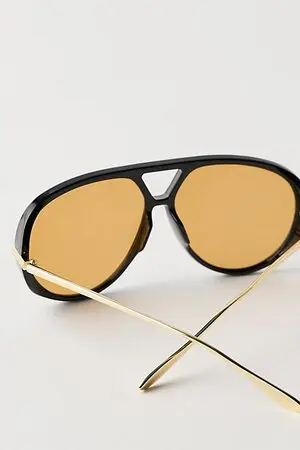 Free People Oversized Aviator Sunglasses With Gold Tone Details - Black/toast