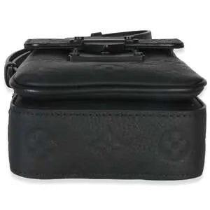 LOUIS VUITTON Monogram Taurillon S Lock Wearable Wallet