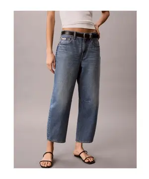 Calvin Klein Cropped Barrel Jeans
