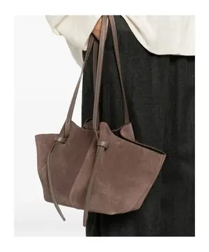 Yuzefi Mochi' Tote Bag