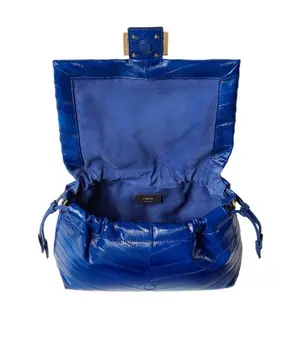 Fendi Mamma Baguette Medium