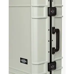 EASTPAK Resist'r Medium Cabin Suitcase 68cm