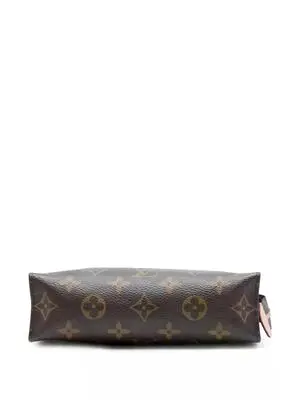 LOUIS VUITTON 2020 Monogram Toiletry Pouch 19 - Brown