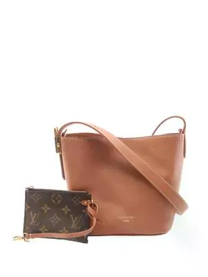 LOUIS VUITTON Leather Shoulder Bag With Pouch - Brown