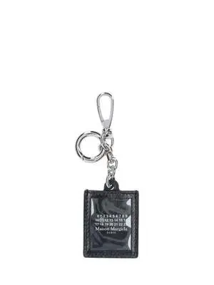 MAISON MARGIELA Logo-detail Keyring - Black