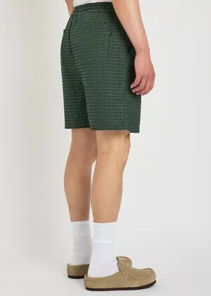 LES DEUX Checked Seersucker Shorts