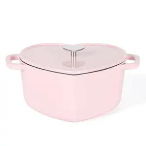 MARTHA STEWART Heart-shaped 4-quart Enameled Cast Iron Dutch Oven - Pink