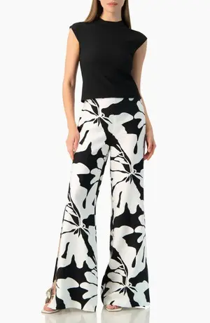 IVONNE Stretch Knit Mock-neck Sleeveless Fitted Top