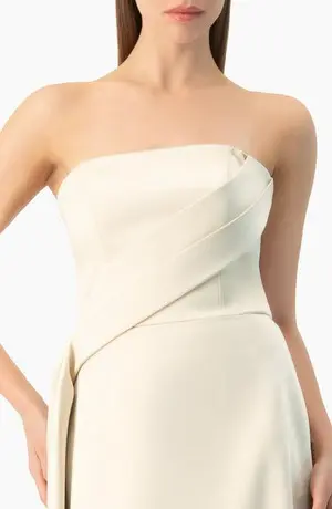 IVONNE Strapless Sculpted Drape Gown