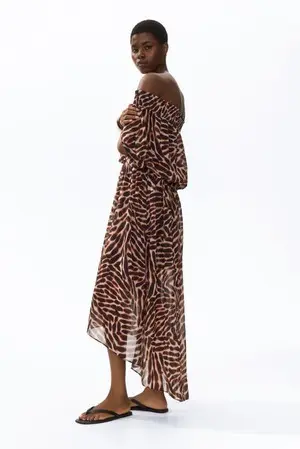H&m Off-the-shoulder Chiffon Dress