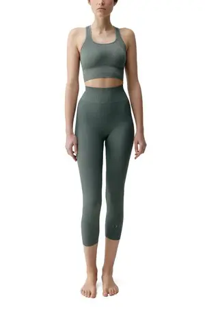 BORN LIVING YOGA Seamless -support Sports Top