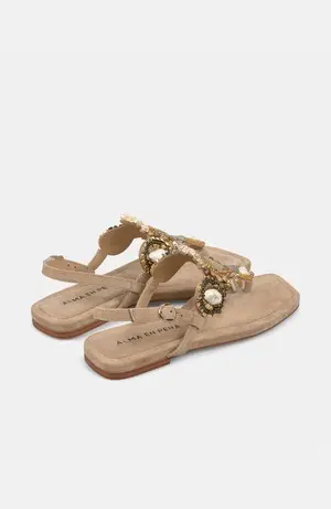 ALMA EN PENA Flat Sandals