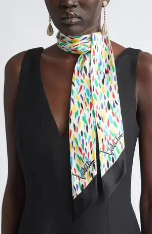 Valentino Garavani Little Stars Print Silk Skinny Scarf - White Multi