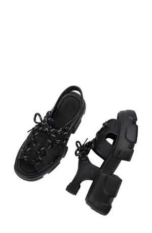 Melissa Camp Platform Sandal - Black